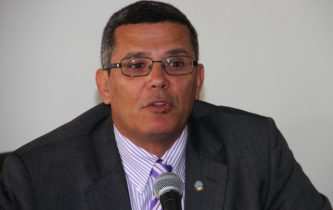 A CHORADEIRA DO GENERAL ZÉ MARIA - Radio Angola