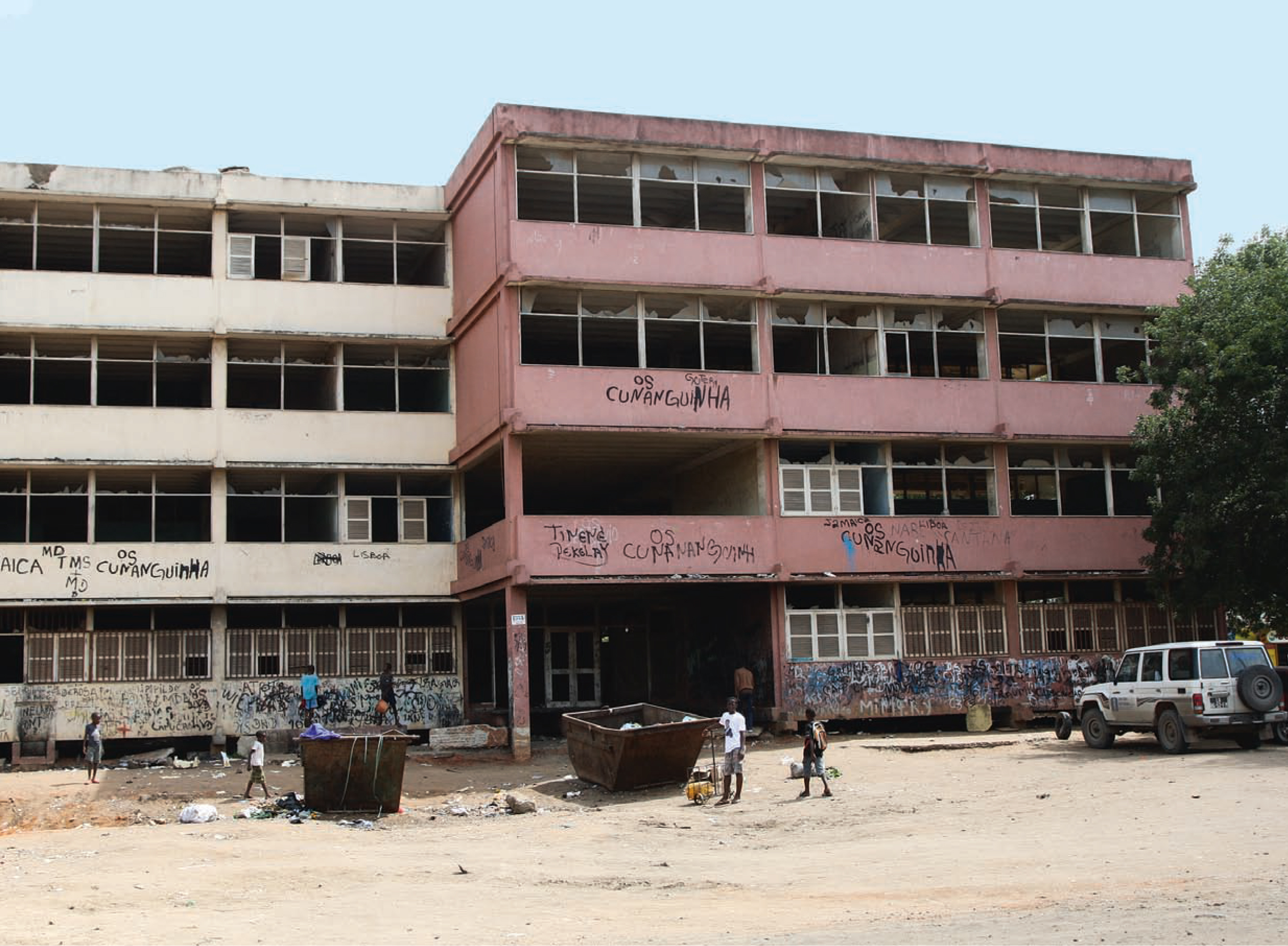 CAZENGA: ESCOLA ANGOLA E CUBA VIROU LIXEIRA E ANTRO DE MARGINAIS ...