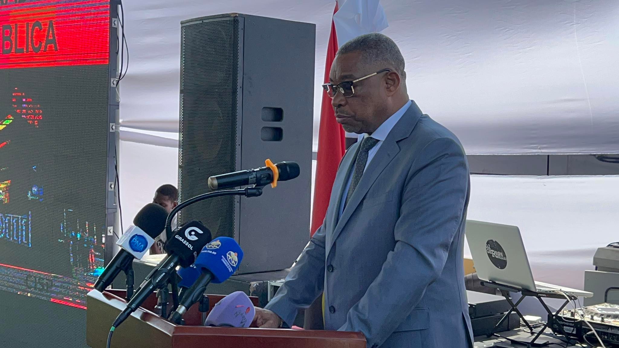 Ministro do Interior exige responsabilização dos efectivos que façam ...