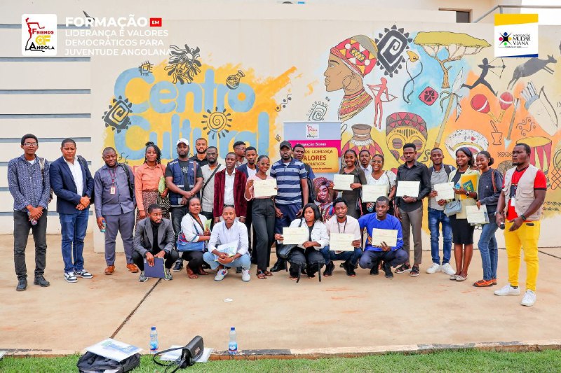 Friends of Angola termina com êxito formação sobre sobre Liderança e ...